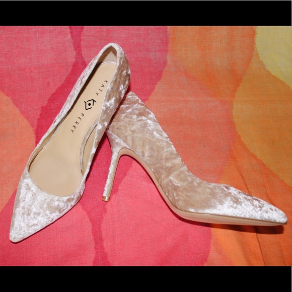 Katy Perry Collections | Shoes | Nwot Katy Perry Velvet Heels | Poshmark